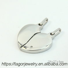 China New Fashion Valentines Holiday Lovers Couples Stainless Steel Necklace Pendants LPL28 supplier