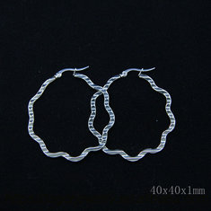 China Classic 316L Stainless Steel Fashion Jewelry Earrings Hoops Earrings LEH48 supplier